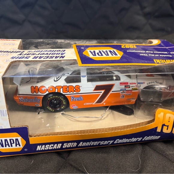 Nascar | Other | Nascar 5th Anniversary Collectors Edition Diecast Car ...